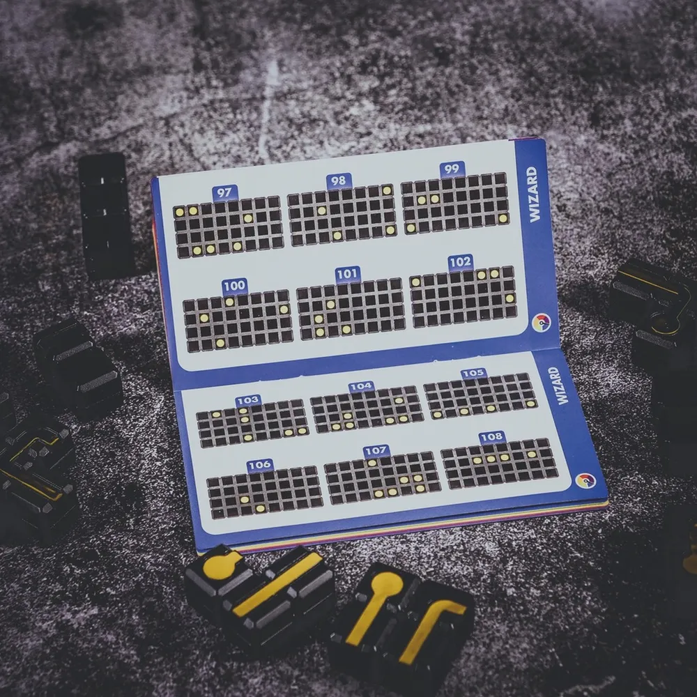 SMART GAMES 12 pcs: IQ Circuit | Jaycar Australia